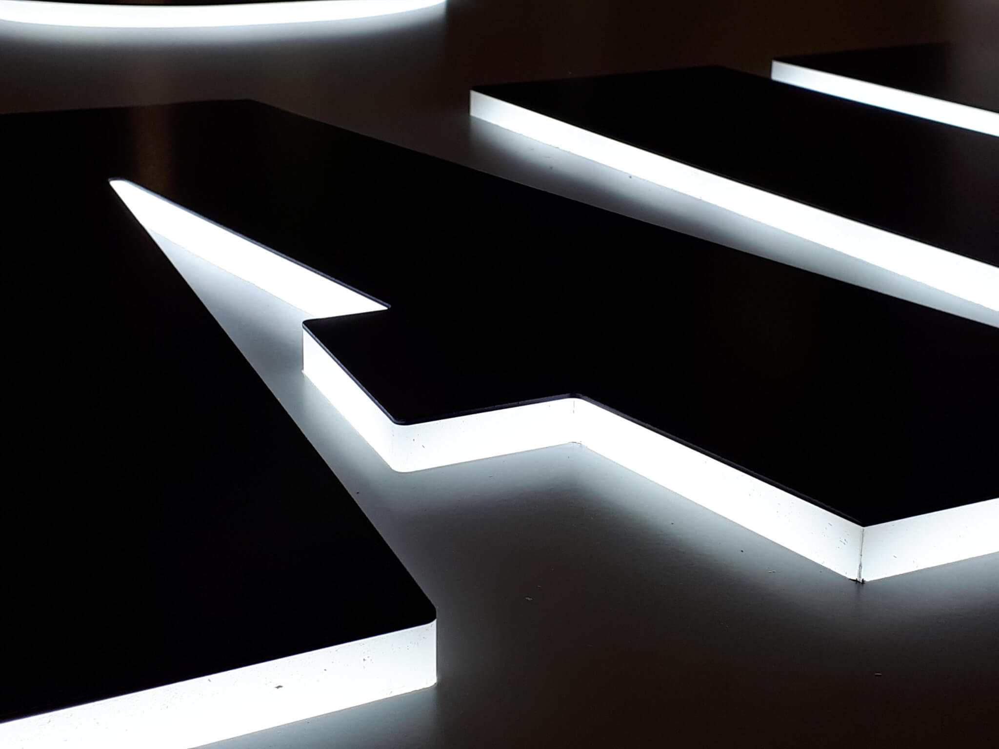 Enseigne lumineuse bloc led pour ICMMS -Villeurbanne - SES Enseignes et ...