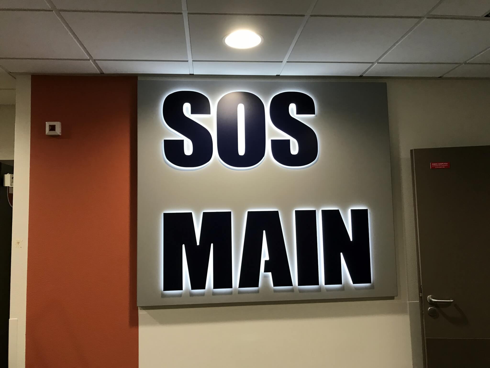 Enseigne lumineuse bloc led pour ICMMS -Villeurbanne - SES Enseignes et ...