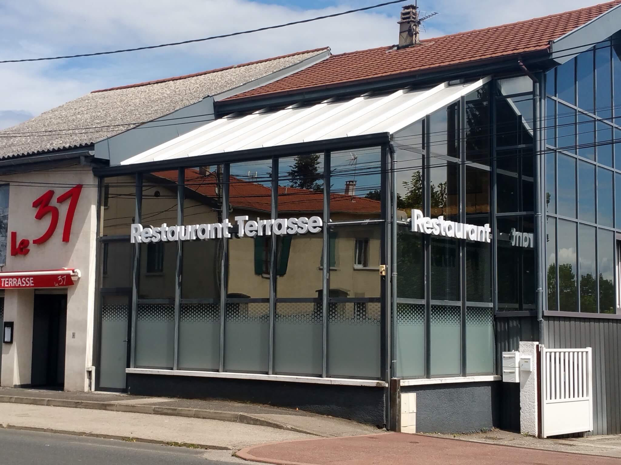 Enseignes lumineuses Restaurant Le 37 - SES Enseignes et Signalétiques